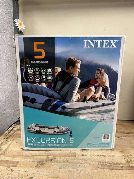 INTEX Excursion 5 5-Person Boat w/Paddles & Pump | Open Box | (See ...
