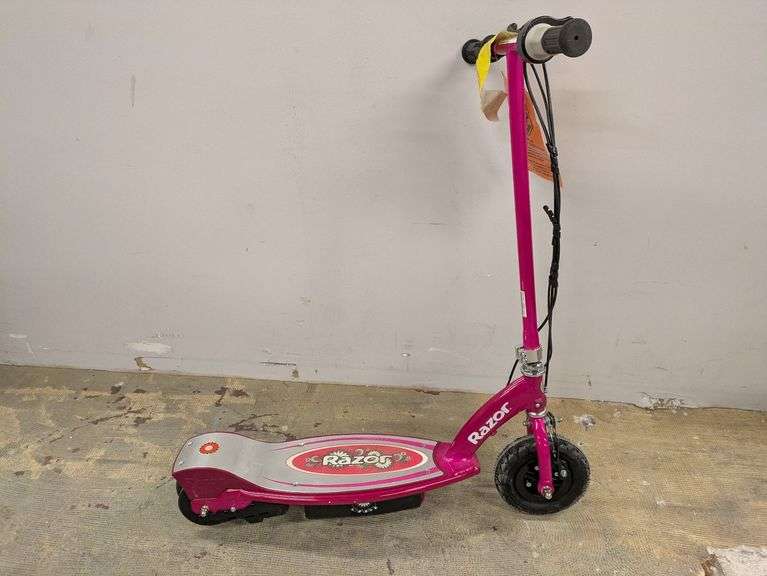 Razor Power Core E100 Electric Scooter | Open Box | (See Condition ...