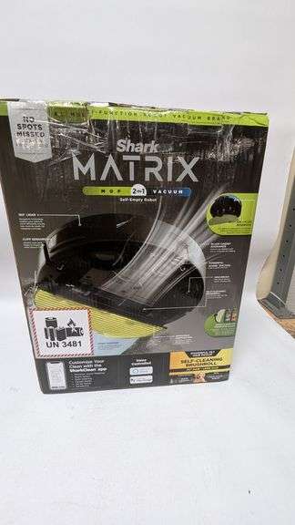 Shark Matrix 2-in-1 Robot Vacuum and Mop 30 Day Dock | Open Box | (See ...