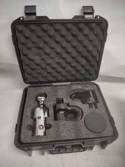 60692 Gooseneck Hitch Gooseneck Ball OEM Puck System Kit | Open Box ...