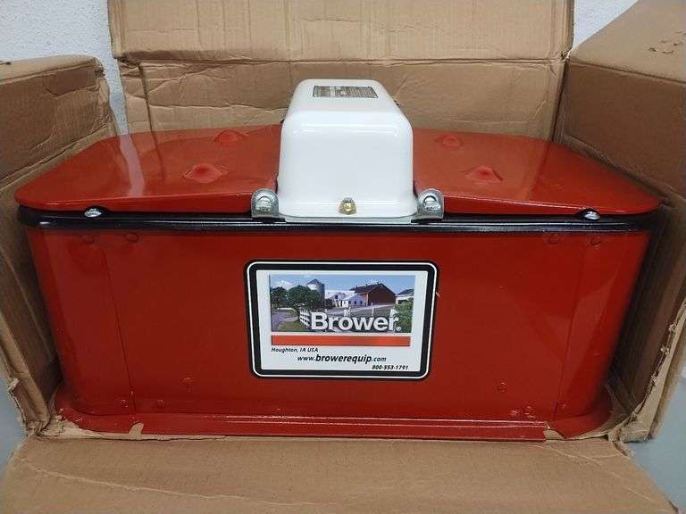 Brower Polyurethane Foam Insulated Steel Pig Waterer | Damaged | (See ...