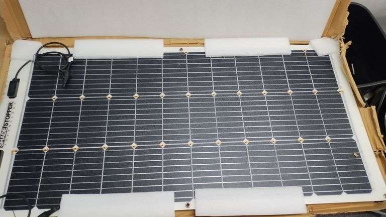 EMFX 100 Watt Flexible Solar Panel W/Shade Stopper Technology | Open ...