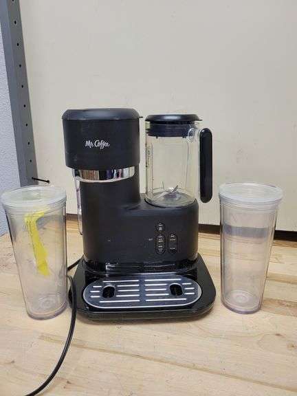 Mr.Coffee 3-In-1 Single Serve Iced 7 Hot Coffee Maker w/Blender ...
