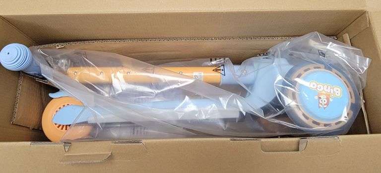 Barbie & Bluey 3-Wheel Light-Up Scooter Set | Like New | (See Condition ...