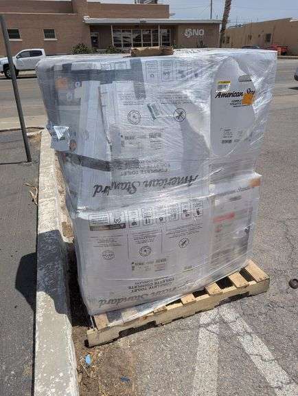 Pallet Of American Standard Toilets (6) | Open Box - Rio Grande Trade