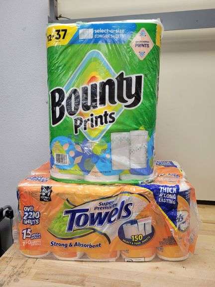 Bounty 12 Ct. Paper Towel Rolls & Member's Mark 15 Ct. Paper Towel ...