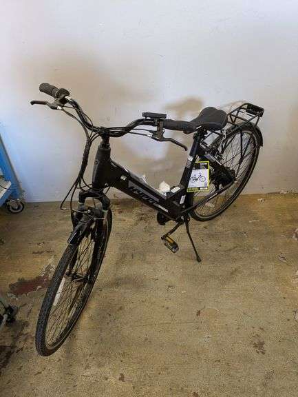 700c Hyper Bicycles Class 2 E-Ride 36V Electric Commuter E-Bike for Adults, 350W Motor | Open ...