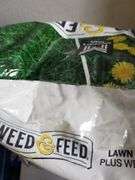 MEMBER'S MARK Weed & Feed Lawn Fertilizer Plus Weed Control 3-Pack ...