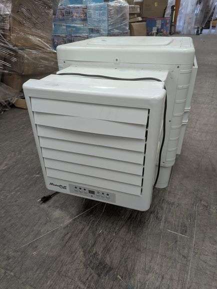 MasterCool 1195-CFM 3 -Speed Outdoor Window Evaporative Cooler for 1000 ...