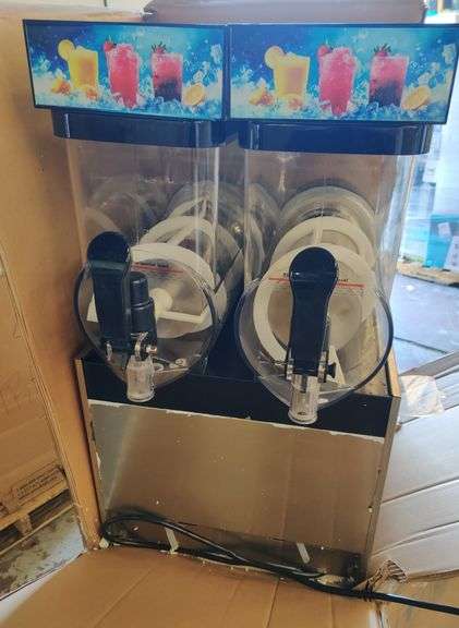 Slush Machine, Turns On | Open Box - Rio Grande Trade