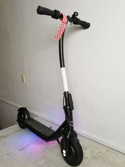 JETSON Ember Electric Scooter 200W | Open Box - Rio Grande Trade