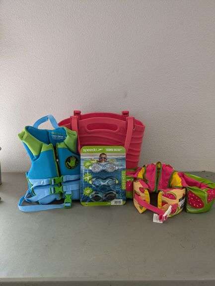 Swim Day BUNDLE - SPEEDO Kids Swim Goggles 3 pk., BODY GLOVE Child Swim ...