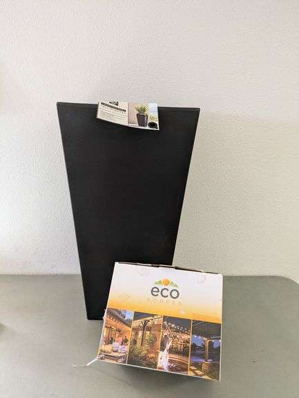 MEMBERS MARK Tall Planter, 28in. & ECO SCAPES Outdoor LED Cafe Lights ...