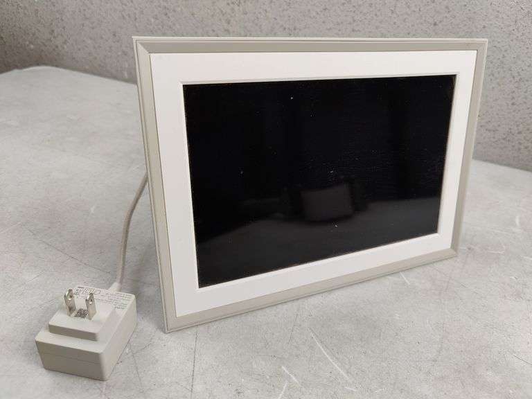 AURA Digital Picture Frame, 10.5"x7.3" | Open Box - Rio Grande Trade