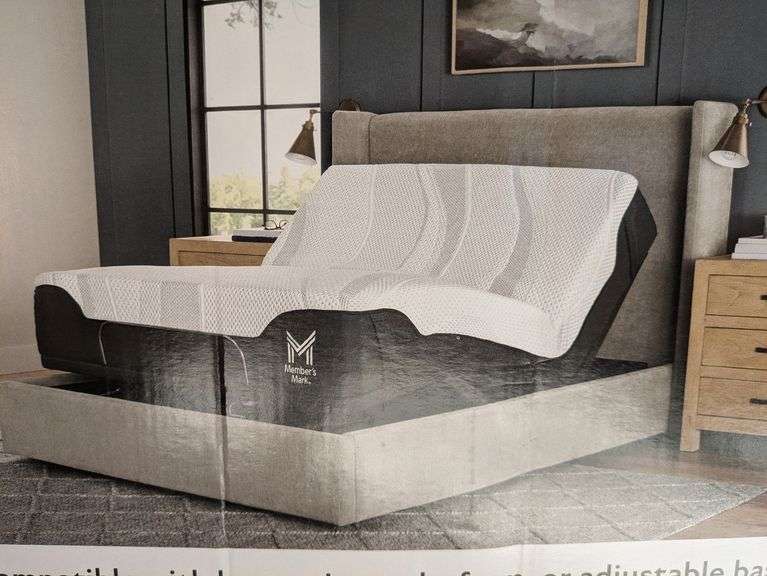 MEMBER'S MARK Chill 13" Memory Foam Mattress Medium Firm King Size ...
