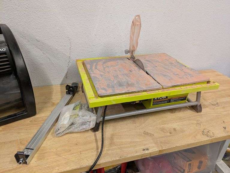 RYOBI 4.8 -Amps 7 in. Blade Corded Tabletop Wet Tile Saw | Open Box ...