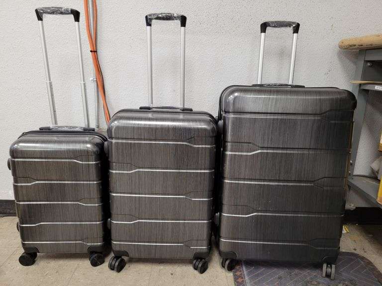 TRAVEL SENTRY Luggage Set with Locks | Open Box - Rio Grande Trade
