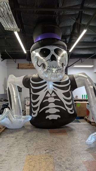 Member's Mark 15' Pre-Lit Giant Skeleton Airblown | Open Box | (See ...