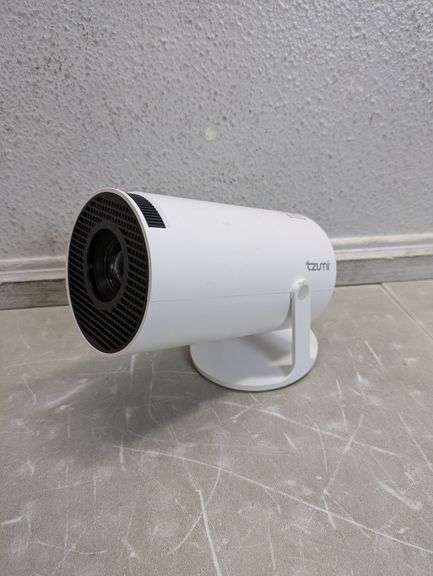 TZUMI GO THEATER LED Home Cinema Projector 1280x720 | Open Box - Rio ...