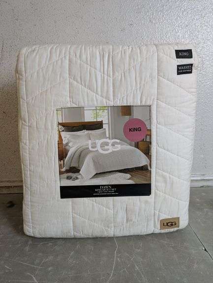UGG DAWN KING QUILT SET 1 Quilt And 2 Shams | Open Box | (See Condition ...