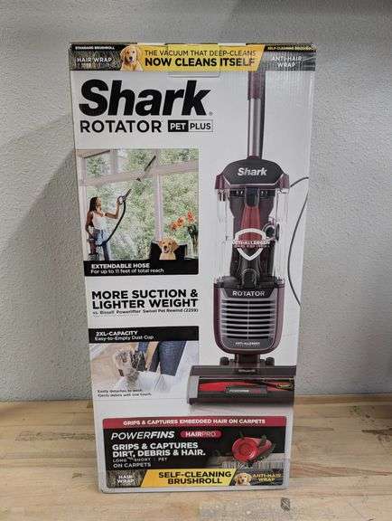SHARK Rotator PetPlus Vacuum Cleaner | Like New | (See Condition Notes ...