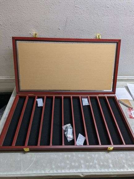 30 x 16" Mahogany Display Case for Coins, Medals, Small Figures etc ...