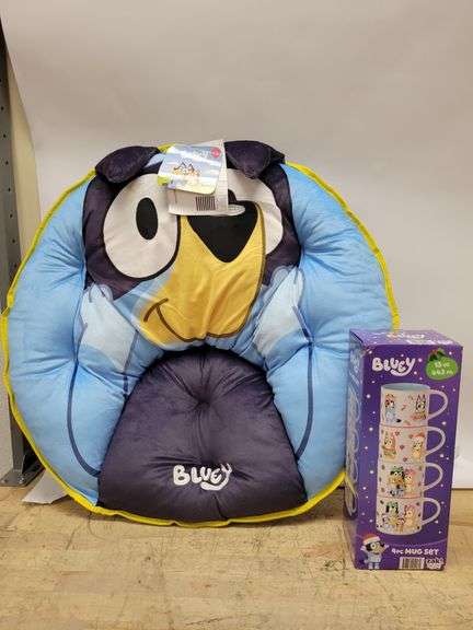 BLUEY BUNDLE - LICENSED CHARACTERS Comfortable Saucer Chair, 27" & ZAK ...