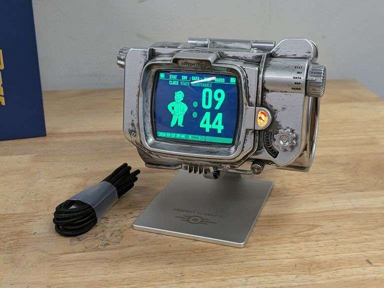 Fallout Pip-Boy 3000 Mk V Replica by The Wand Company | Open Box | (See ...
