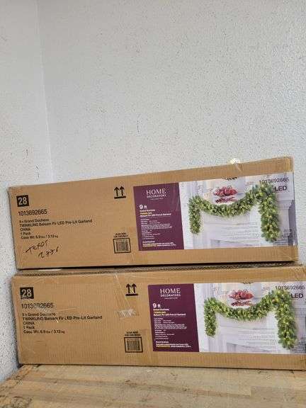 9ft Grand Duchess LED Decorator Lot Of 2 | Open Box | (See Condition ...