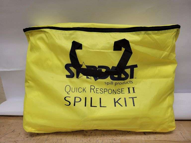 STARDUST Spill Products Oil-Only Spill Kit, 12pcs | Open Box - Rio ...