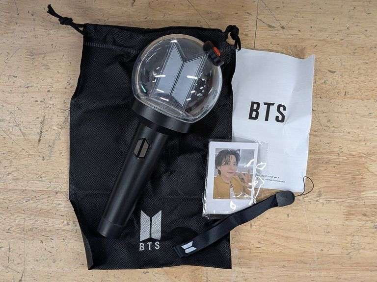 BTS Lightstick Ver. 4 | Open Box | (See Condition Notes) - Rio Grande Trade