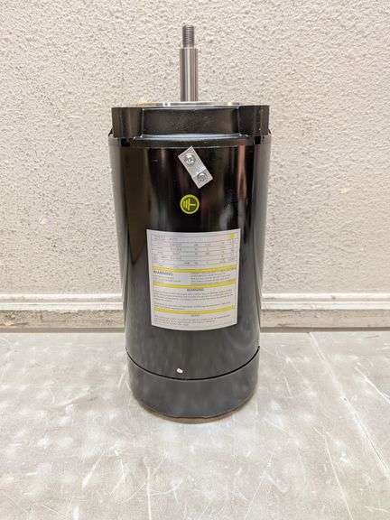 Pool Pump Motor, 1 1/2 HP 230/115V | Open Box | (See Condition Notes ...
