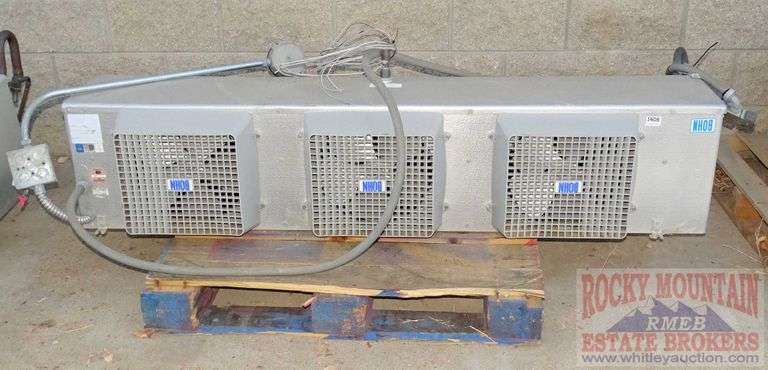 Bohn 3-fan cooling unit. This was working when it was taken out ...
