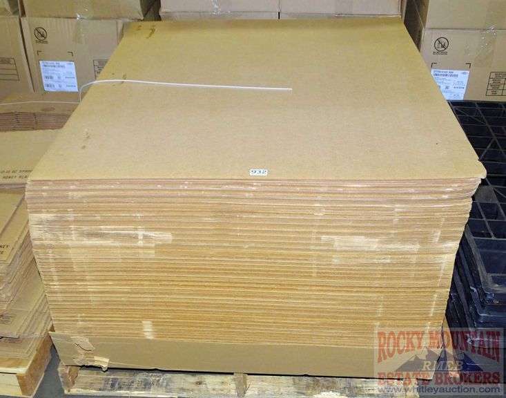 Approx. 140 - 48"X40" cardboard pallet toppers. All for one money ...