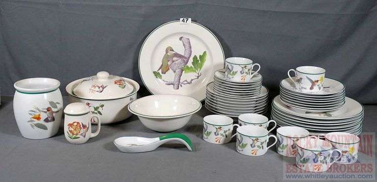Nice set of "National Wildlife Federation" Hummingbird china set ...