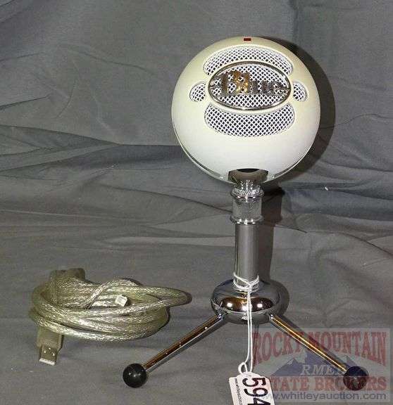 Blue "The Snowball" USB Microphone with Stand, - Rocky Mountain Estate ...