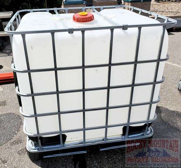275 Gallon IBC Tote. - Rocky Mountain Estate Brokers Inc.
