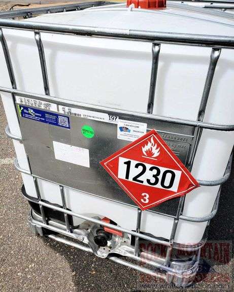 275 Gallon IBC Tote. - Rocky Mountain Estate Brokers Inc.