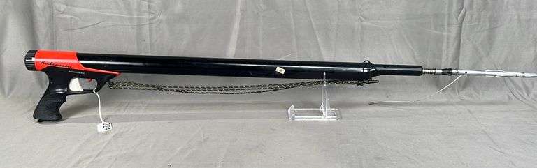 GSD Katiuscia 808 Pneumatic Spear Gun. Maybe don't put this in your ...