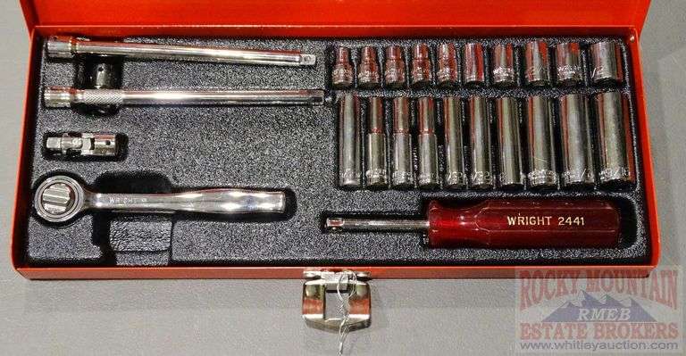 Like New Wright Tool 1/4" Drive, SAE Socket Set W/ Ratchets, Extensions ...