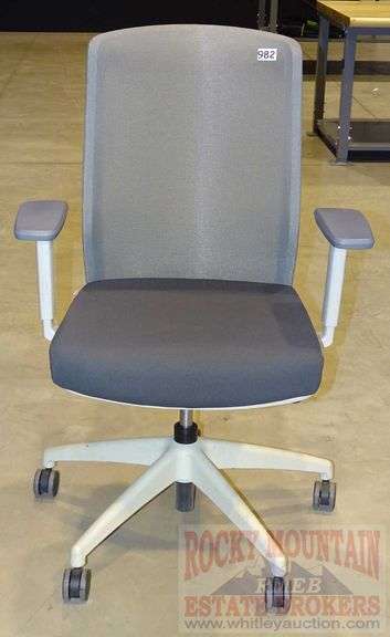 Cherryman Modern Style Roll-Around Adjustable Grey Office Chair W/ Mesh ...