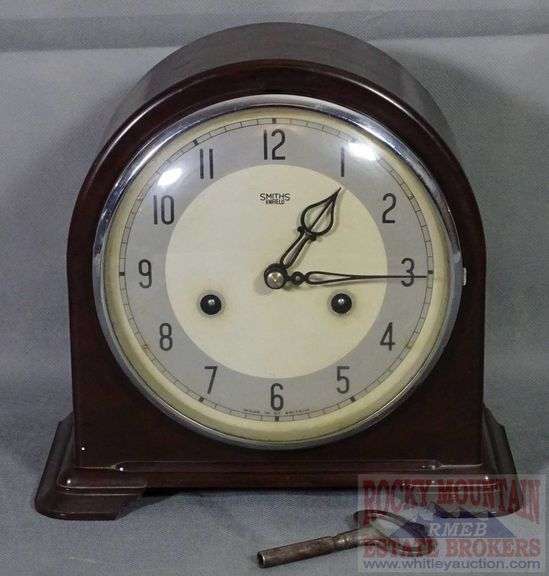 Vintage Smiths Enfield Chiming Mantle Clock W/ Dome Top Bakelite Case ...
