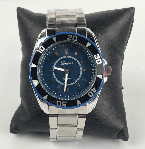 New Geneva Men's Quartz Watch with Blue & Black Face Design. This watch ...