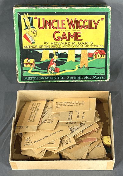 Vintage "Uncle Wiggly" Game in Original Box. This box has good original ...