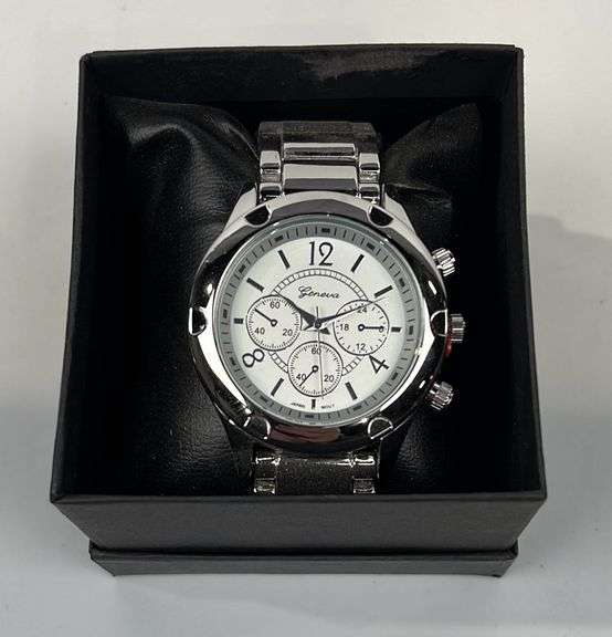 New Geneva Platinum Men's Quartz Silver Quartz Watch with 3 Non ...