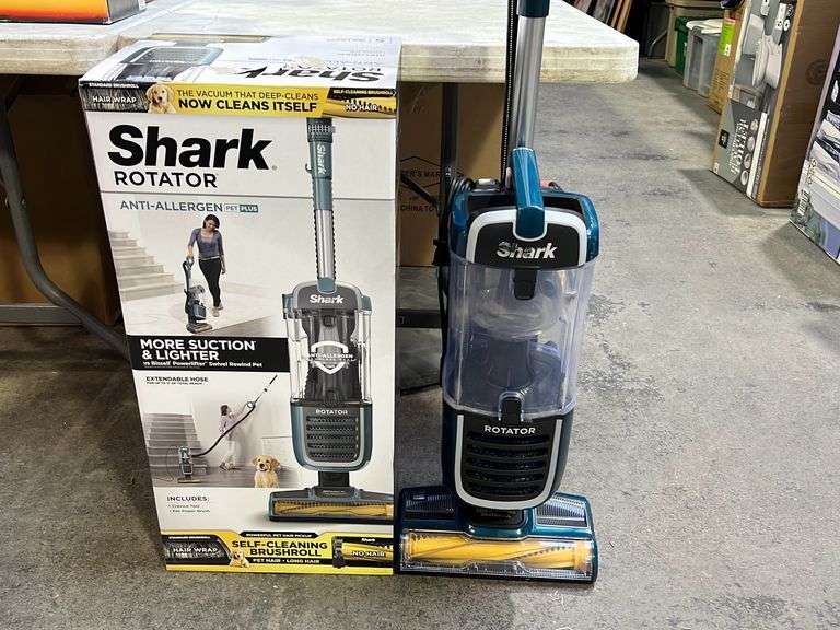 Shark Rotator Anti- Allergen Pet Pro Lift Away Upright Vacuum. Advanced ...