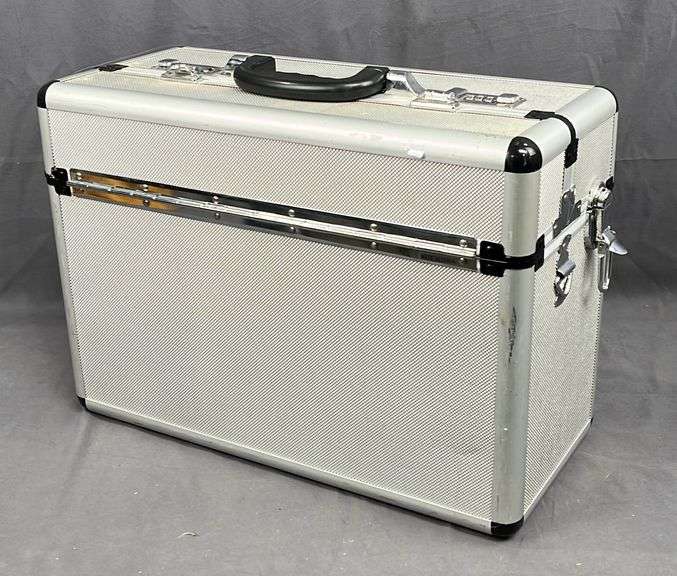 Aluminum Hard Side Flip Top Carrying Case. 13"X18"X8". Locked Shut ...