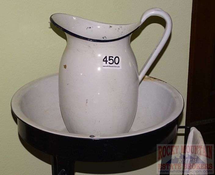 Neat Vintage Iron Wash Stand W/ Enamel Pitcher & Bowl & Chamber Pot ...