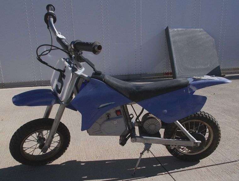 Razor Mini Bike. - Rocky Mountain Estate Brokers Inc.