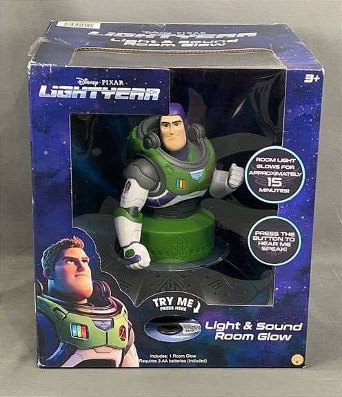 New Disney Pixar "Buzz Lightyear" Light and Sound Room Glow. Illuminate ...